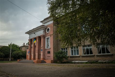 КРАМАТОРСЬКА ЗАГАЛЬНООСВІТНЯ ШКОЛА І ІІІ СТУПЕНІВ №1