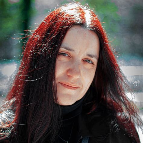 Вяра Николова