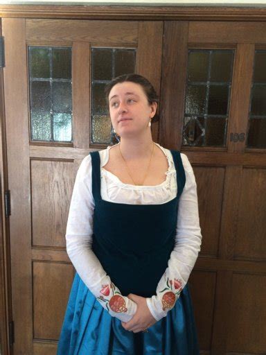 Elizabeth Wiki Cosplay Amino