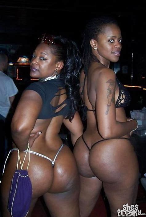Round Phat Asses 38 Shesfreaky Round Phat Asses 38 Shesfreaky