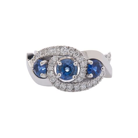 Quelle Est La Signification Dune Bague à La Main Droite