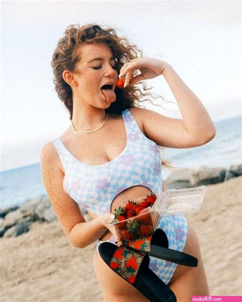 Ashley Suarez Leaked Nudes 69