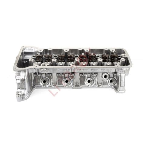 Головка блока цилиндров (ГБЦ) в сборе (под датчик) (Инжектор) (НОВОГО ...