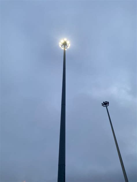 Освещение стадионов, парковок, промышленных объектов и карьеров ...