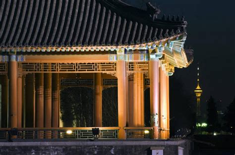 无人 故宫 横图 彩色 室外 白天 夜晚 旅游 建筑 北京 亚洲 木制 光 首都 红色 黄昏 地标建筑 摄影 五颜六色 电视台 照亮 色彩斑斓 中国文化 五彩缤纷 五彩斑斓 五光十色 彩图