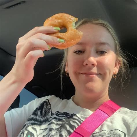 Megan Meganmo On Threads