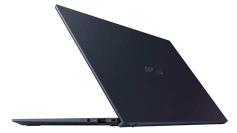 Asus Forays Into Commercial Pc Market In India With Expert Series Laptops Desktops And Aios Ht