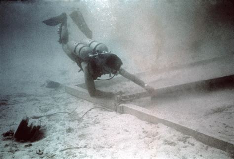 Project Tektite I And The Birth Of The Underwater Construction Teams Seabee Magazine News