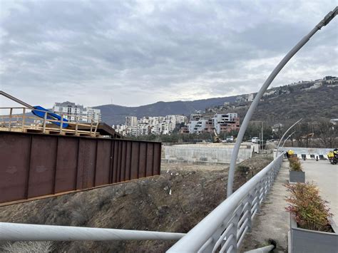 საბურთალოს და ბაგების დამაკავშირებელი ხიდი თბილისის ფორუმი