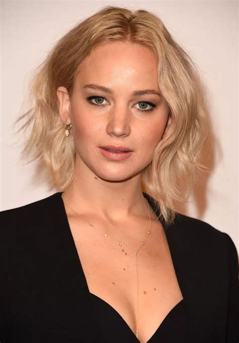 Jennifer Lawrence Face Shape