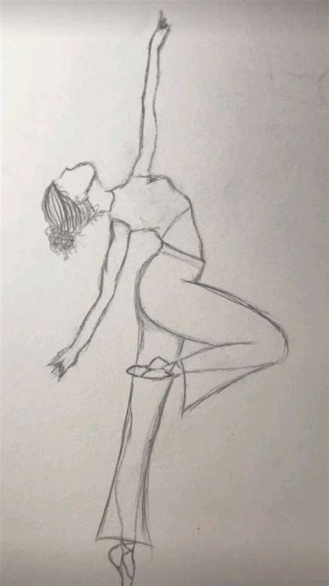 Pin de Kamilka BROŃSKA em Piny Twojego autorstwa Ideias esboço Desenho a lápis inspiração