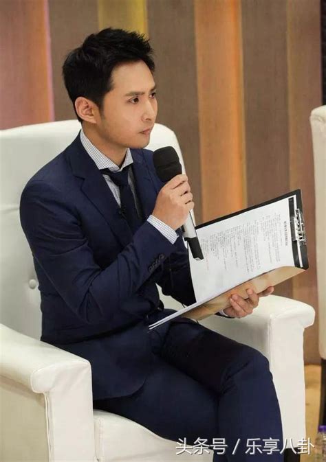 都說楊冪之後再無白淺 可夜華也不是原裝啊 撩人情話全靠這個男人 每日頭條