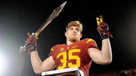 Usc Players Cameron Smith And Toa Lobendahn Will Return For Their