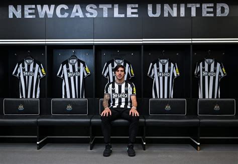 £40m Attacker Now Wants To Join Newcastle Eddie Howes A Huge Fan