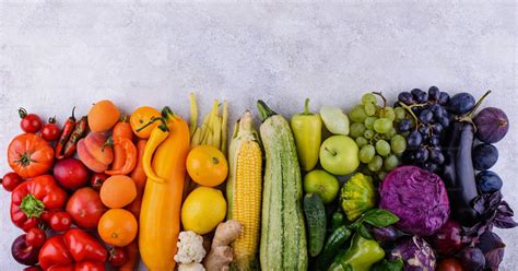 빨강 노랑 초록 주황 자주색 야채와 과일의 모듬 레인보우 푸드 사진 Unsplash의 음식 이미지