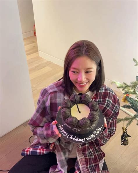 스타들의 임신·출산 소식 손담비 D라인은 어디가고 슬림배 4월 출산 맞나요 [★shot ] Zum 뉴스