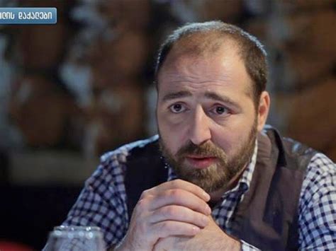 ბექრაუნდი კოტე თოლორდავას საბურთალოს სასაფლაოზე დაკრძალავენ