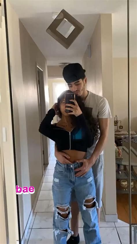 Cute Couple Mirror Pics Video Cute Relationship Pictures Cute Couple Selfies Cute Couples