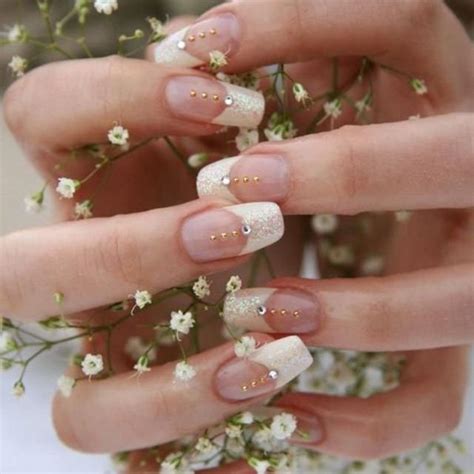 30 Wedding Nails ไอเดียเพ้นท์เล็บสวยสำหรับเจ้าสาว
