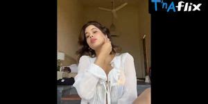 Janhvi Kapoor Sexy Scene In Janhvi Kapoor Hot Pics Collection January Tnaflix Com