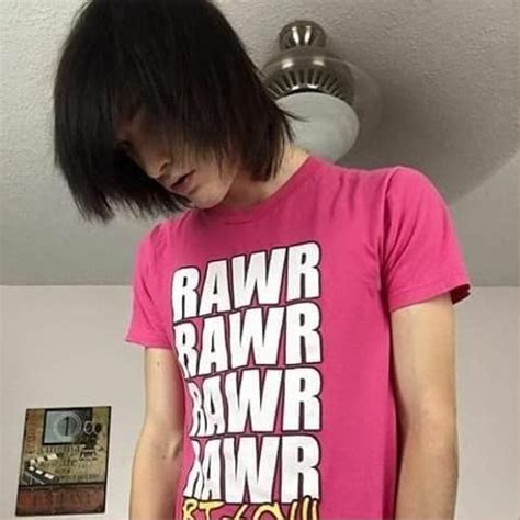 Pin By Bullet On 2000s Scene Emo Rawr Dan Howell