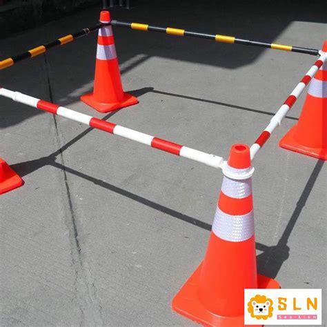 Expandable Retractable Traffic Cone Bar Barrier For Road Safety Safety