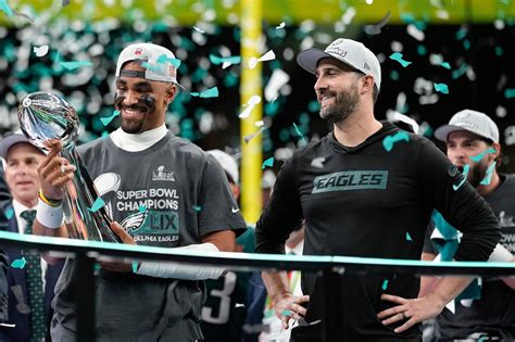 Philadelphia Eagles Release Super Bowl Ring With Pop Out Wings