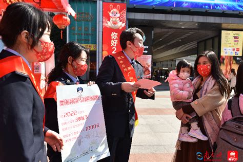 广州：税惠春风吹进“百年花市”