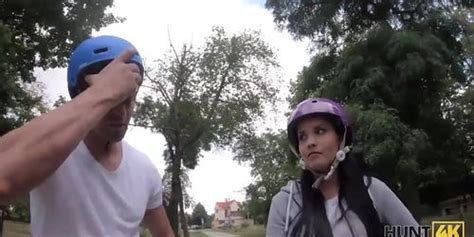 HUNT4K Couple Solves Financial Problems With Dirty Sex With Stranger Tnaflix Com