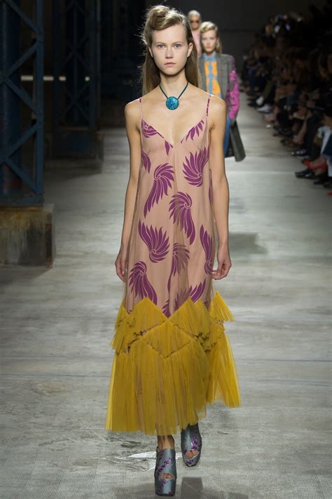 Dries Van Noten Spring 2016 Ready To Wear Fashion Show Недели моды