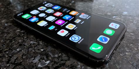 Ios 13 Dark Mode Detachable Panels Safari And Mail More 9to5mac