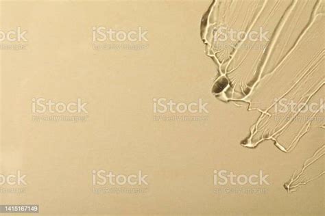 베이지 색 배경에 투명한 화장품 젤 상단보기 텍스트를 위한 공간 0명에 대한 스톡 사진 및 기타 이미지 0명 기포 깨끗한 Istock