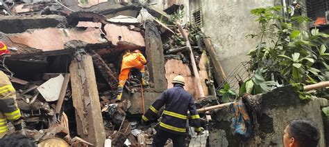Navi Mumbai Building Collapse Give All Necessary Aid To Victims Cm