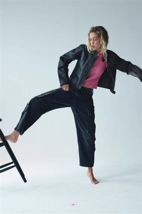 Isabel Mclaughlin Feet