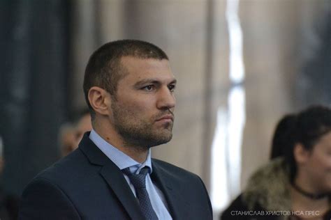 НСА „Васил Левски“ награди най успешните си спортисти за 2016 г Традиционните годишни награди