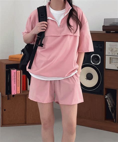 세트가격남녀공용 추가금없는 여름 썸머 쿨 아노락 바스락 나일론 스트링 반팔 반바지 트레이닝세트 아노락세트 에이블리