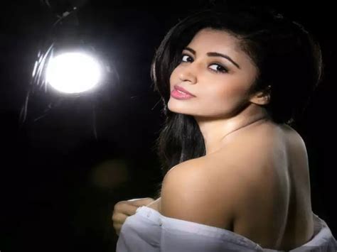 Bhabi Ji Ghar Par Hai की नई अनिता भाभी को हॉट भूमिका के बाद मिली थी