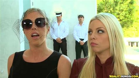 Britney Amber And Samantha Saint In A Cfnm Orgy Porn Pictures Xxx