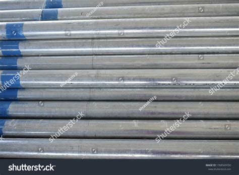 Categoría Gi Pipe To Pvc Pipe De Fotos E Ilustraciones De Stock 12 Imágenes Shutterstock