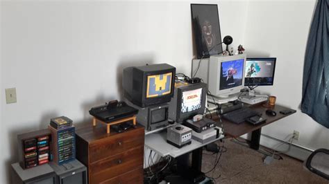 How To Use CRT Monitors For An Authentic Retro Experience On The Node