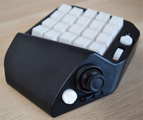 Amazon Mh Device Mh Delta ジョイスティック・ホイール付き41キー片手ゲーミングキーボード 片手 キーパッド