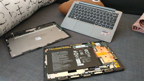How To Disassemble Screen Of Acer Switch V SW W Need To Replace Video Cable