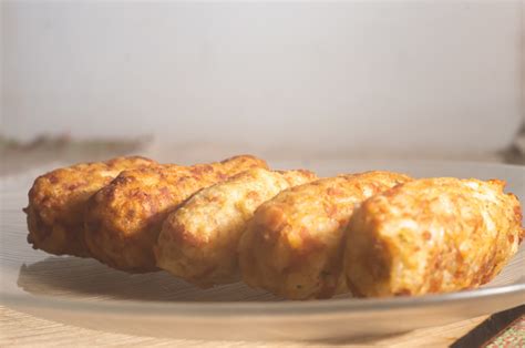 밥 당근 양파 마늘 셀러리 줄기 브라질 떡 복사 공간 및 천연 안비엔테로 만든 쌀 패티 또는 튀김 건강한 생활방식에 대한 스톡 사진 및 기타 이미지 Istock