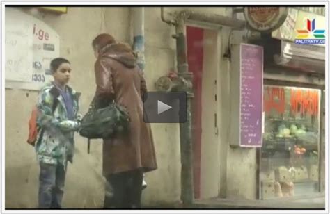 თბილისში ბავშვი გამვლელებს ლუდს სთხოვს ნახეთ როგორ მოექცა მას ახალგაზრდა ბიჭი