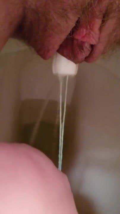 Tampon Remove Piss ThisVid Com