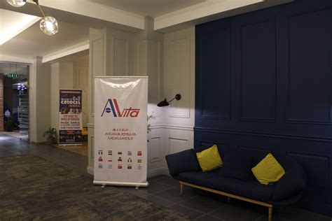 თვალის ზედაპირის დაავადებების მენეჯმენტი წითელი თვალის სინდრომი