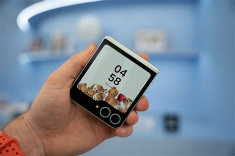 Best Small Smartphones Of 2024 Phandroid