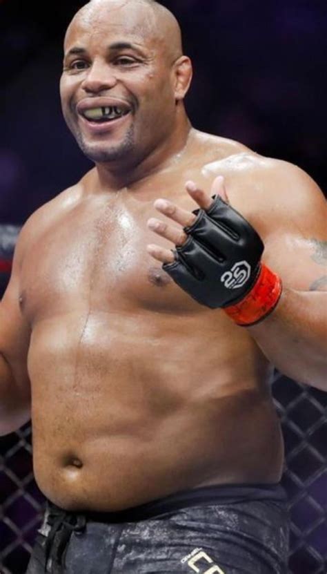 How Would A Prime Daniel Cormier Do Against Alex Pereira R Ufc