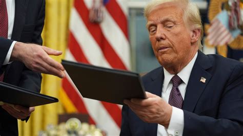 特朗普终止美联邦政府内所有平权政策,恢复死刑凤凰网视频凤凰网 特朗普终止美联邦政府内所有平权政策,恢复死刑凤凰网视频凤凰网