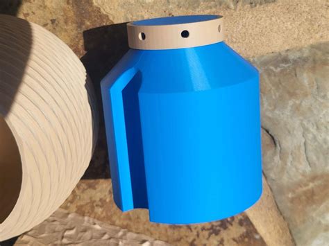 Self Watering Flower Pot Par Chipp Walters Téléchargez Gratuitement